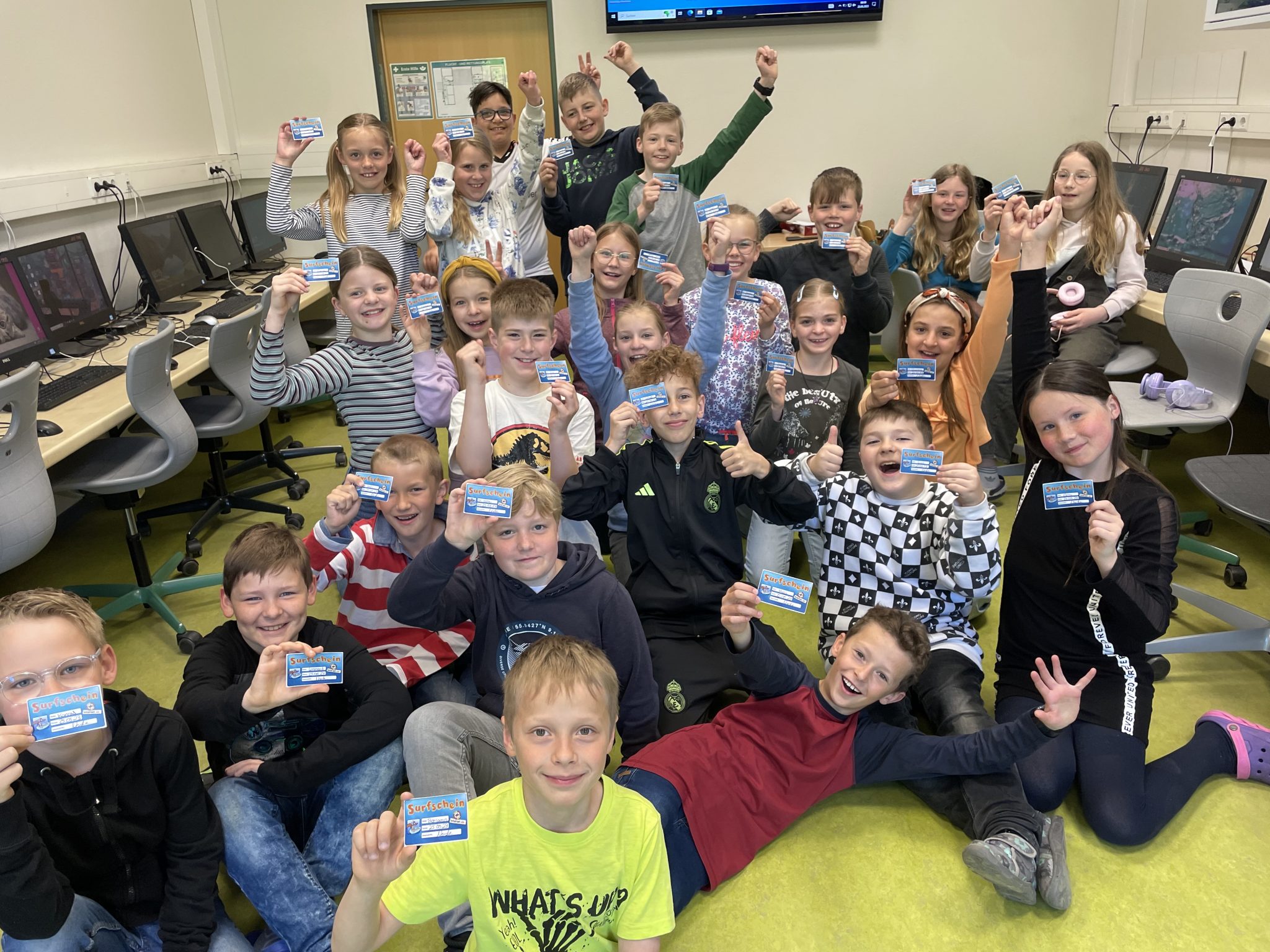 Surfschein der 4. Klassen- Sicher im Internet unterwegs – Erna-de-Vries-Schule / EDVS Lathen